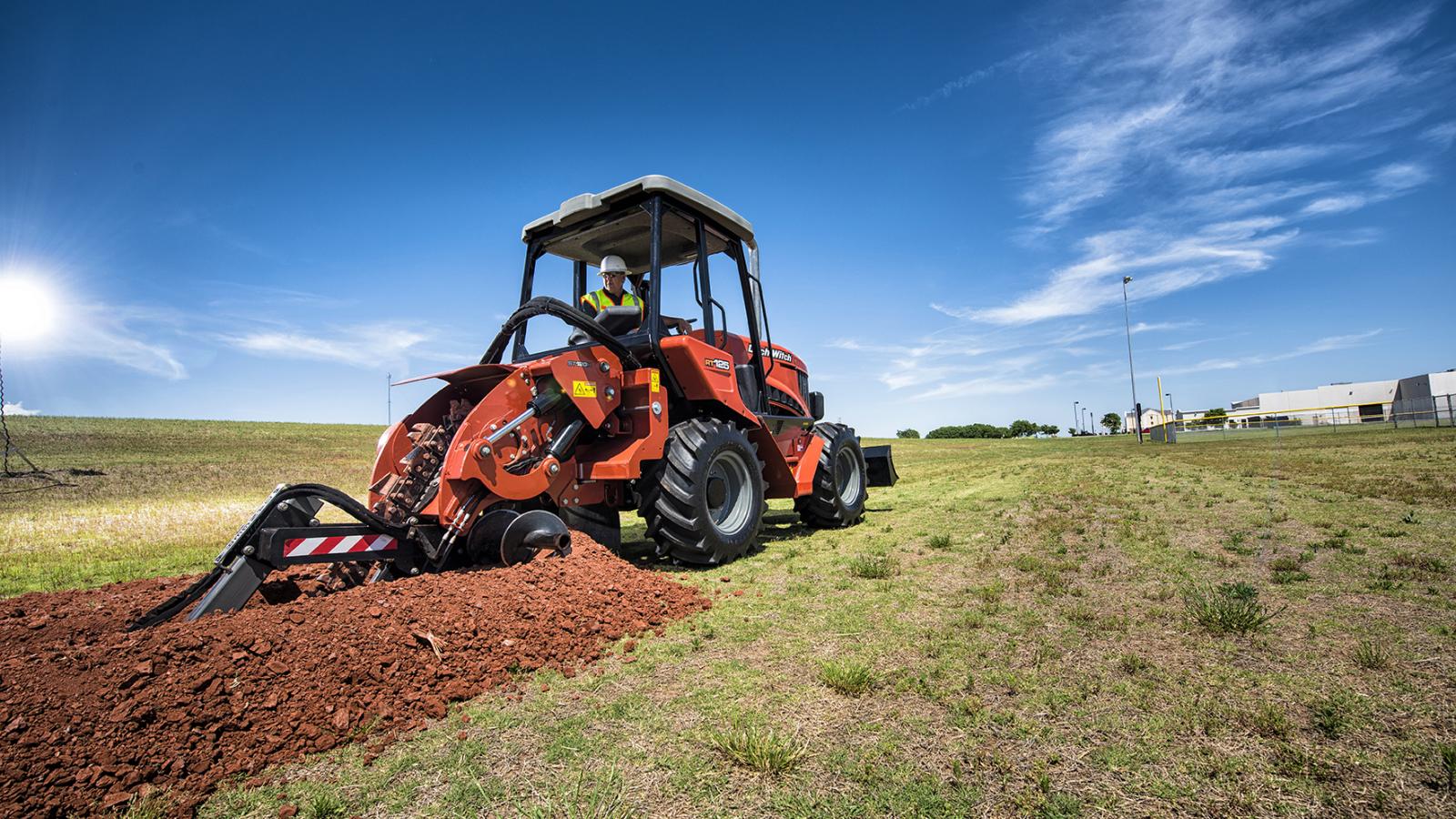 RT125 Tractor - Ditch Witch UK & Ireland - Supplying the complete Ditch ...